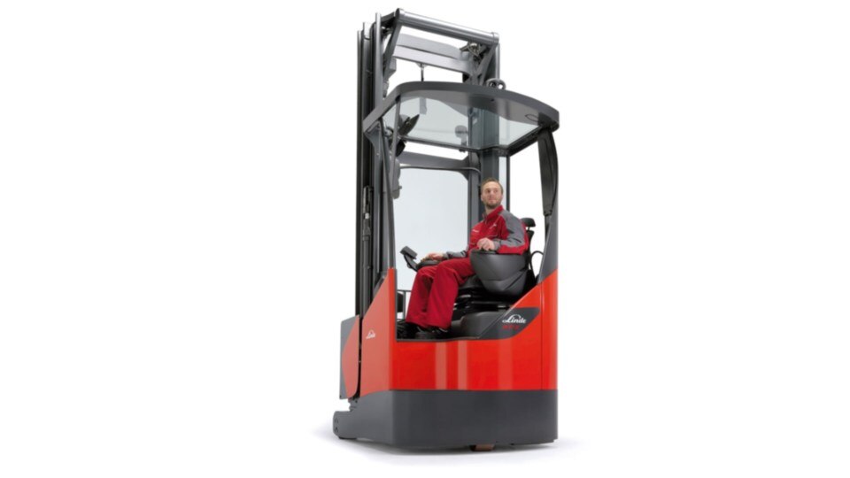 R14 – R17 X Reach Trucks