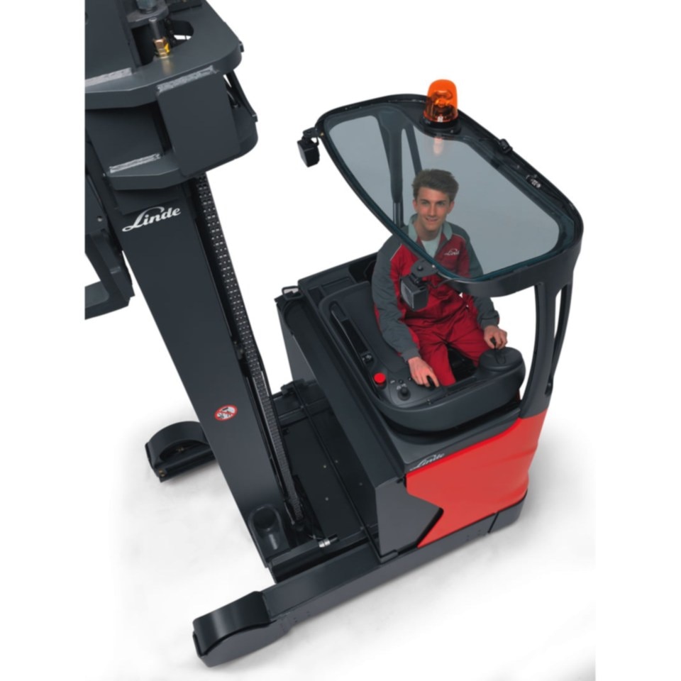 Reach Trucks from Linde Material Handling