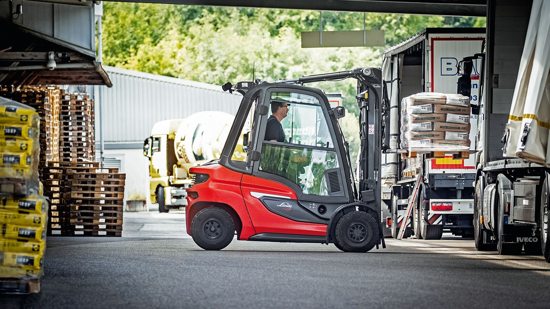 Forklift Truck | Linde Material Handling