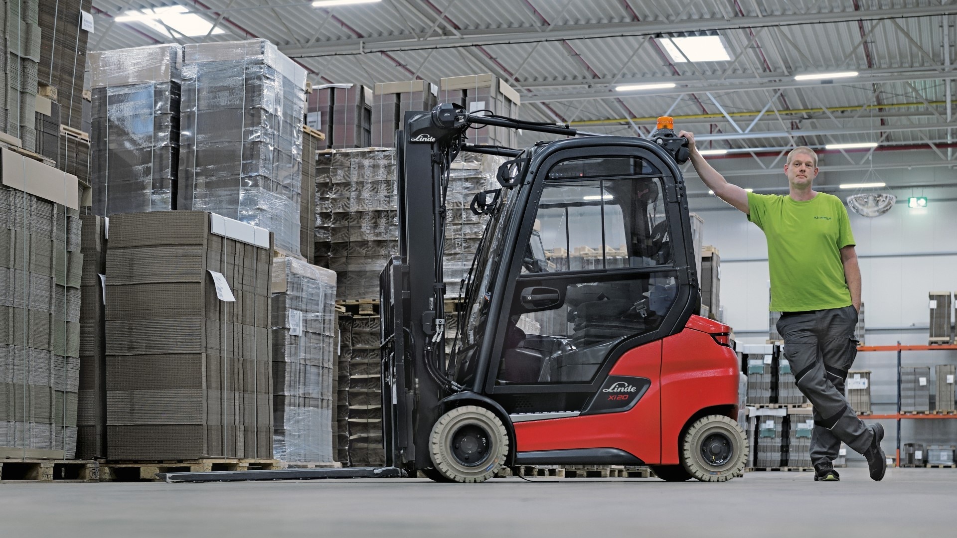 Linde Xi20 P at Klingele Paper & Packaging