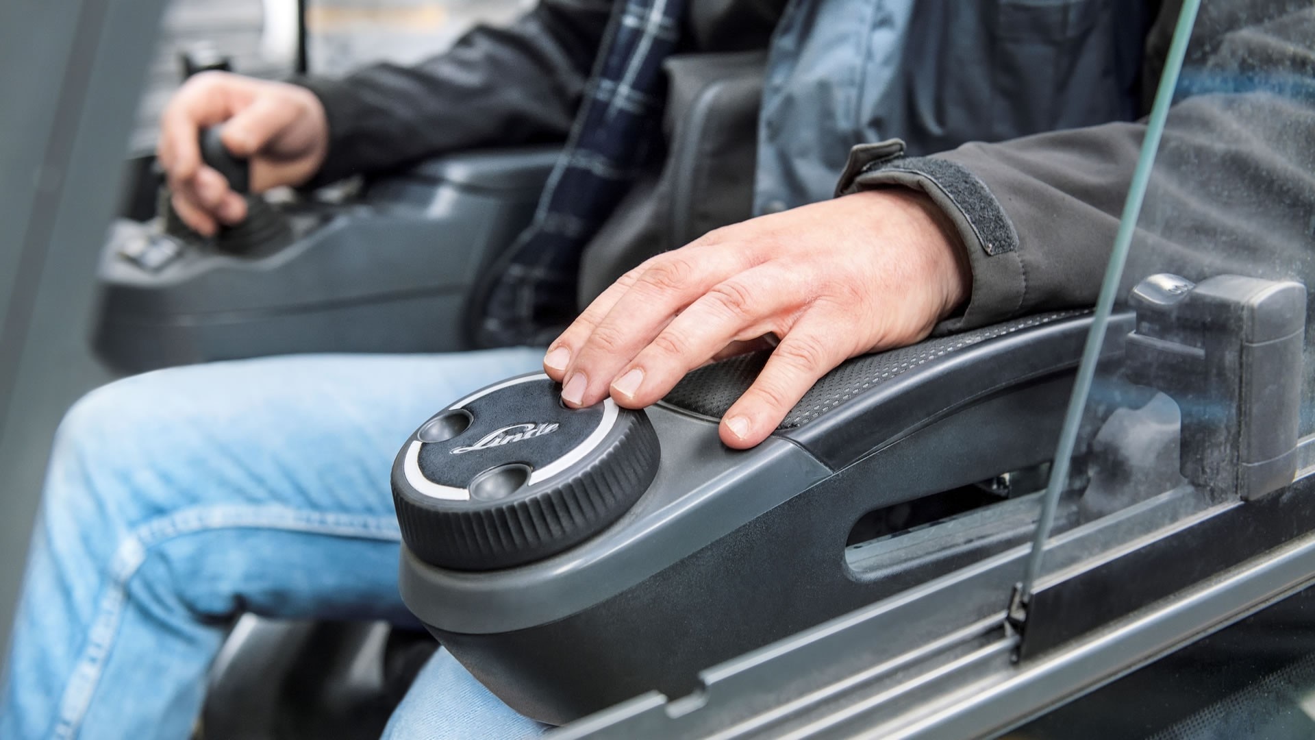 Company | Linde Material Handling